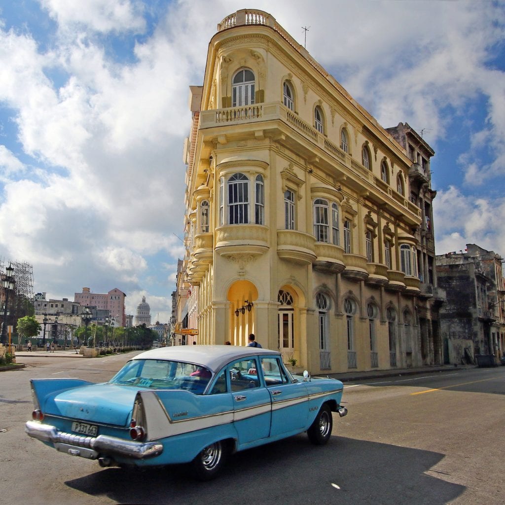 Cuba Cars - 360 MAGAZINE - GREEN | DESIGN | POP | NEWS