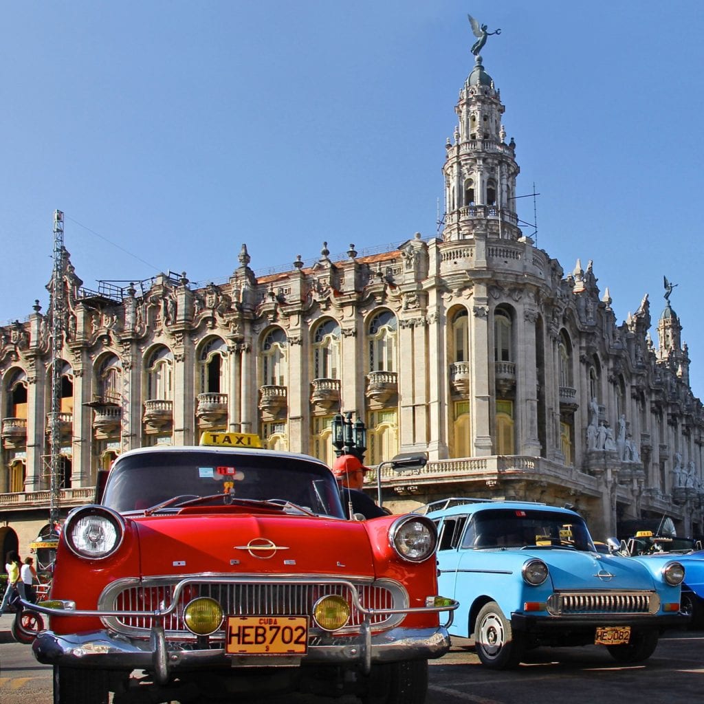 Cuba Cars - 360 MAGAZINE - GREEN | DESIGN | POP | NEWS