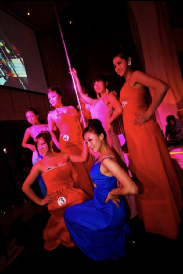 The Journey of Hilton Waikoloa's Simon Amos - 360 MAGAZINE - GREEN ...