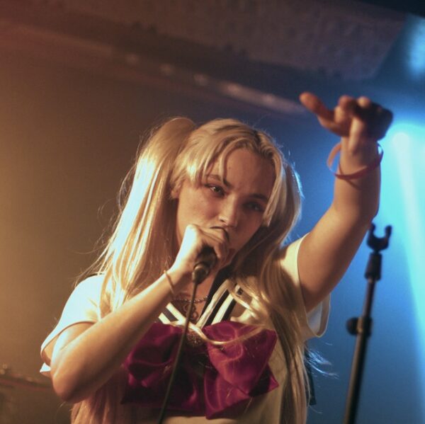 10 Artists You Need To Know: Suzi Wu - 360 MAGAZINE - GREEN | DESIGN ...