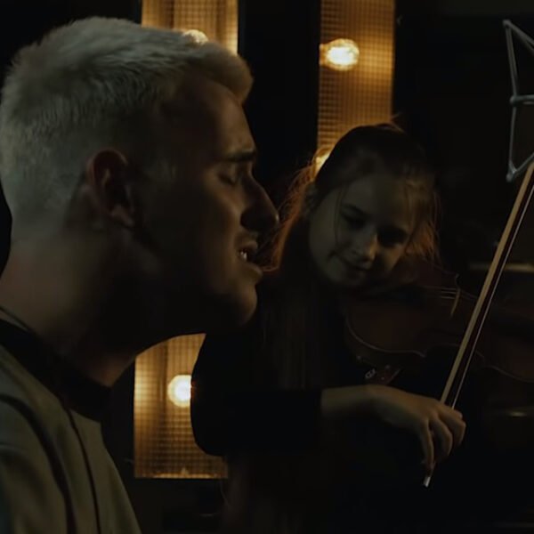 STANAJ RELEASES LIVE PERFORMANCE VIDEO OF “LOVE ME” FEATURING 10-YEAR ...