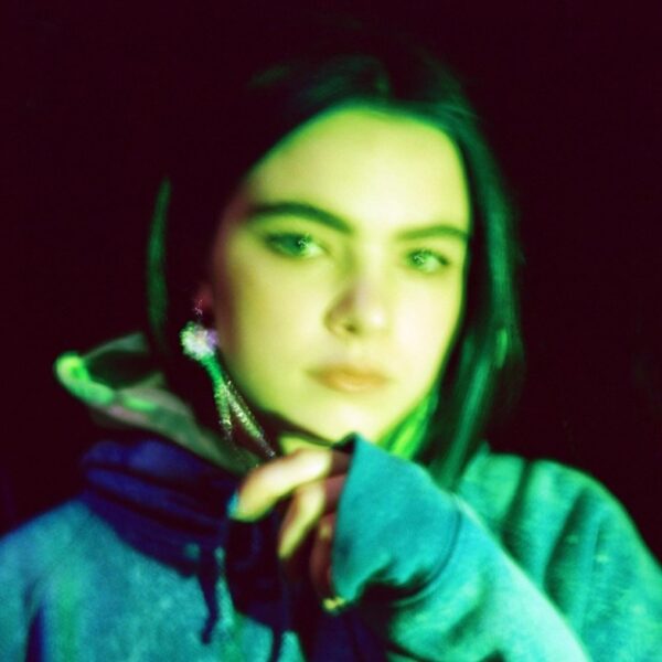 BENEE Performs Supalonely on Ellen - 360 MAGAZINE - GREEN | DESIGN ...