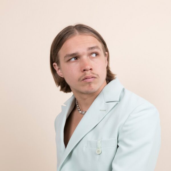 Oliver Malcolm - Are you Living in the Real World? - 360 MAGAZINE ...