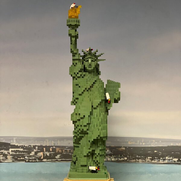 Cicadas Take Over LEGOLAND Discovery Center Westchester - 360 MAGAZINE ...