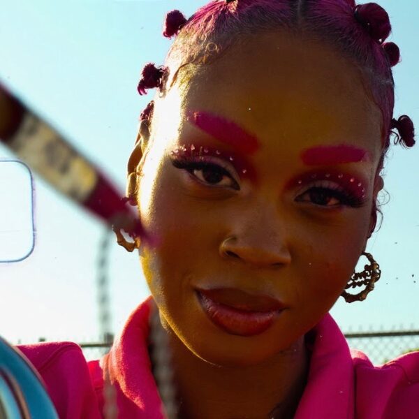 EBHONI — "ROTATION" - 360 MAGAZINE - GREEN | DESIGN | POP | NEWS