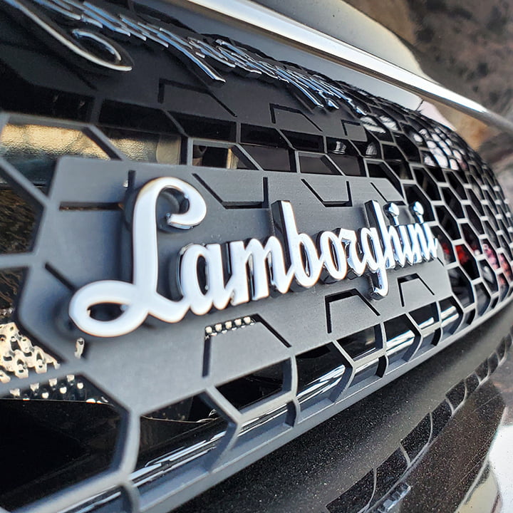 SAY HELLO TO THE NEW LAMBO - 360 MAGAZINE - GREEN | DESIGN | POP | NEWS