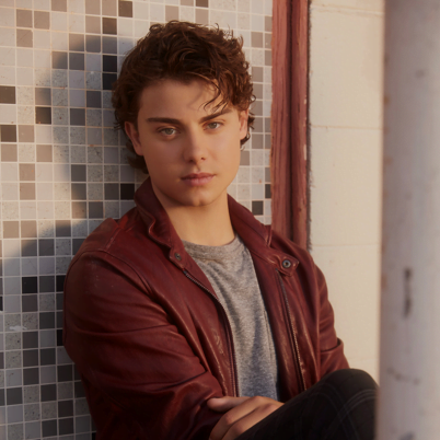 SPOTLIGHT: CARSON MACCORMAC - 360 MAGAZINE - GREEN | DESIGN | POP | NEWS