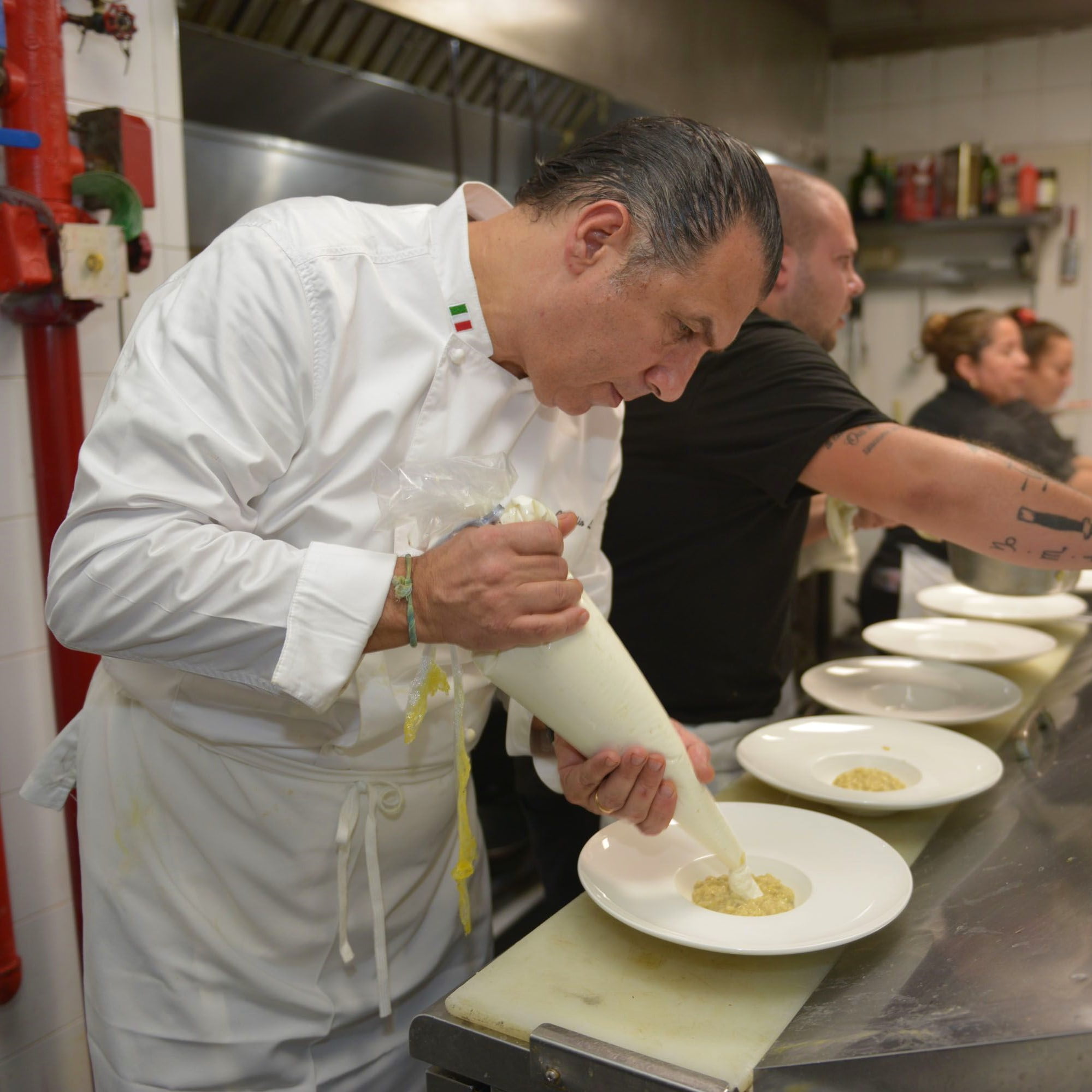 chef claudio - 360 MAGAZINE - GREEN | DESIGN | POP | NEWS