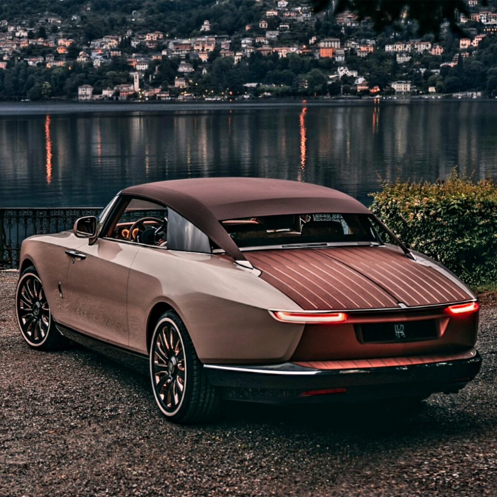 Rolls-Royce Coachbuild - 360 MAGAZINE - GREEN | DESIGN | POP | NEWS