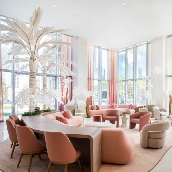 NOVOTEL MIAMI BRICKELL - 360 MAGAZINE - GREEN | DESIGN | POP | NEWS