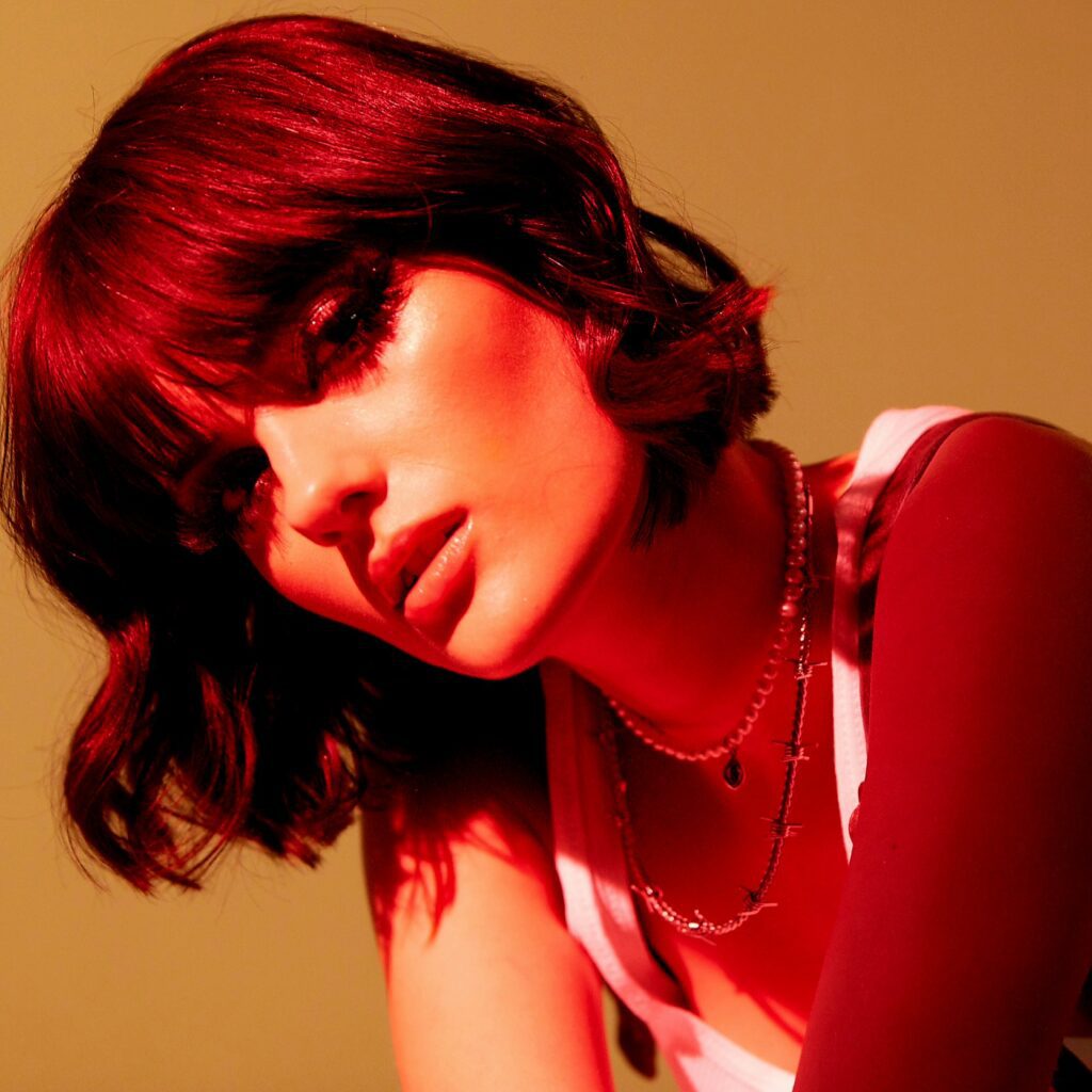 EMELINE – STRUT - 360 MAGAZINE - GREEN | DESIGN | POP | NEWS