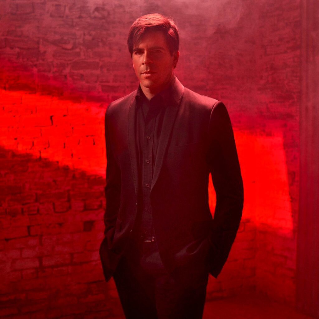 ELI ROTH × TRAVEL CHANNEL - 360 MAGAZINE - GREEN | DESIGN | POP | NEWS