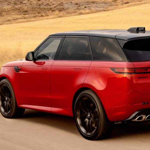 2023 Range Rover Sport - 360 MAGAZINE - GREEN | DESIGN | POP | NEWS