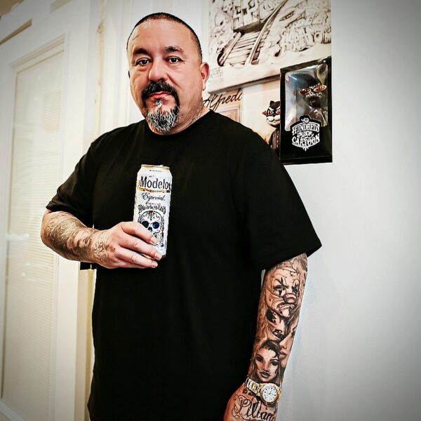 Mister Cartoon × Modelo - 360 MAGAZINE - GREEN | DESIGN | POP | NEWS