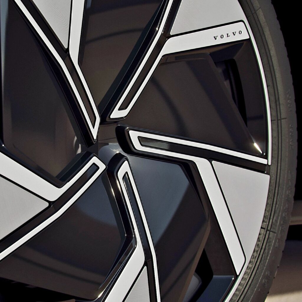 2024 Volvo EX90 - 360 MAGAZINE - GREEN | DESIGN | POP | NEWS