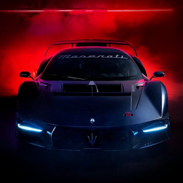 Maserati MCXtrema Unveil - 360 MAGAZINE - GREEN | DESIGN | POP | NEWS