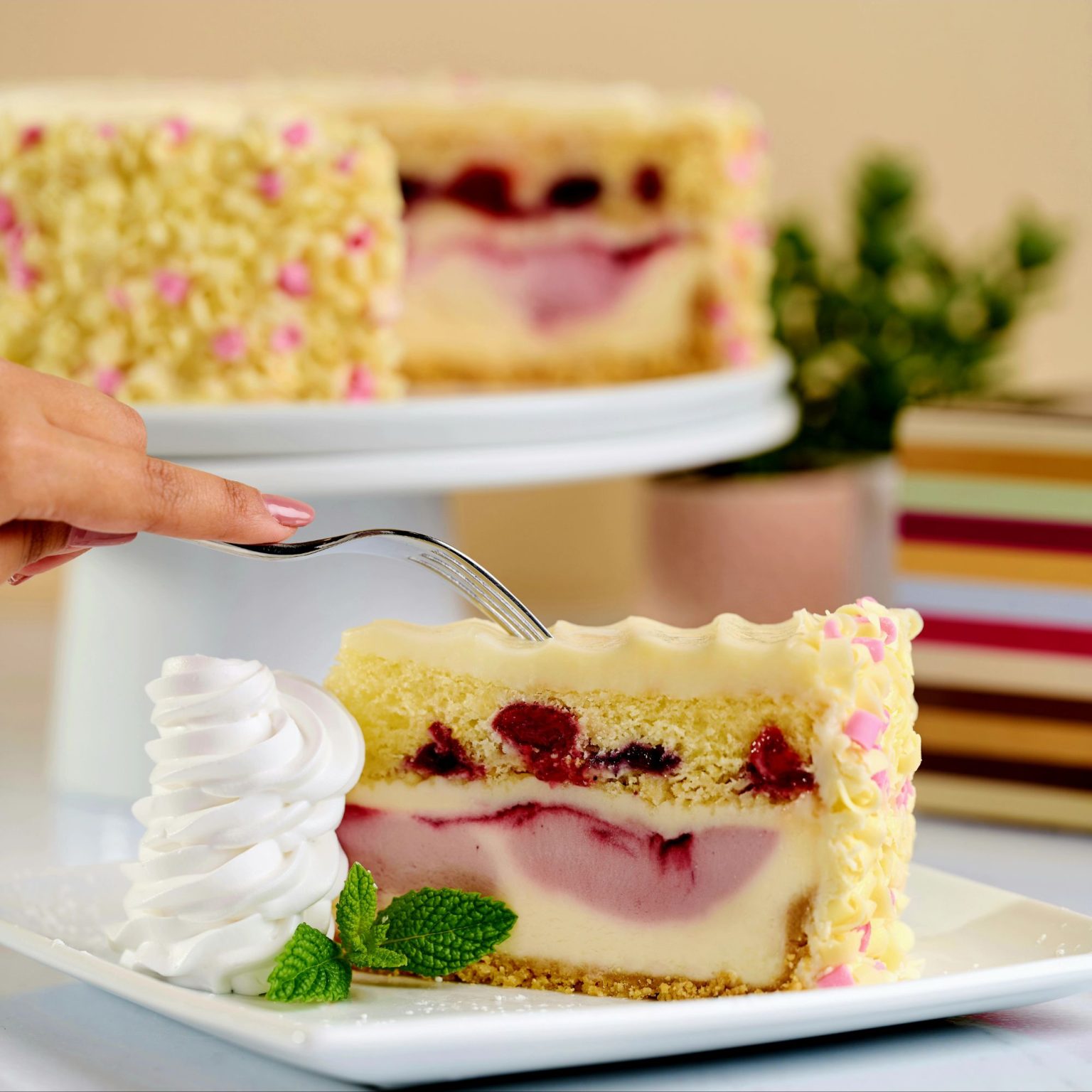 The Cheesecake Factory - 360 MAGAZINE - GREEN | DESIGN | POP | NEWS