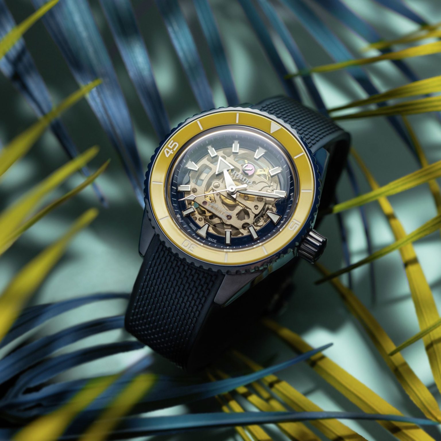 Captain Cook High-Tech Ceramic Skeleton - 360 MAGAZINE - GREEN | DESIGN ...