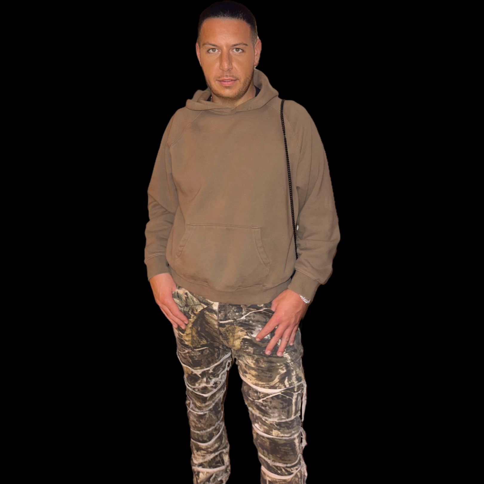 Luke Sullivan - 360 MAGAZINE - GREEN | DESIGN | POP | NEWS