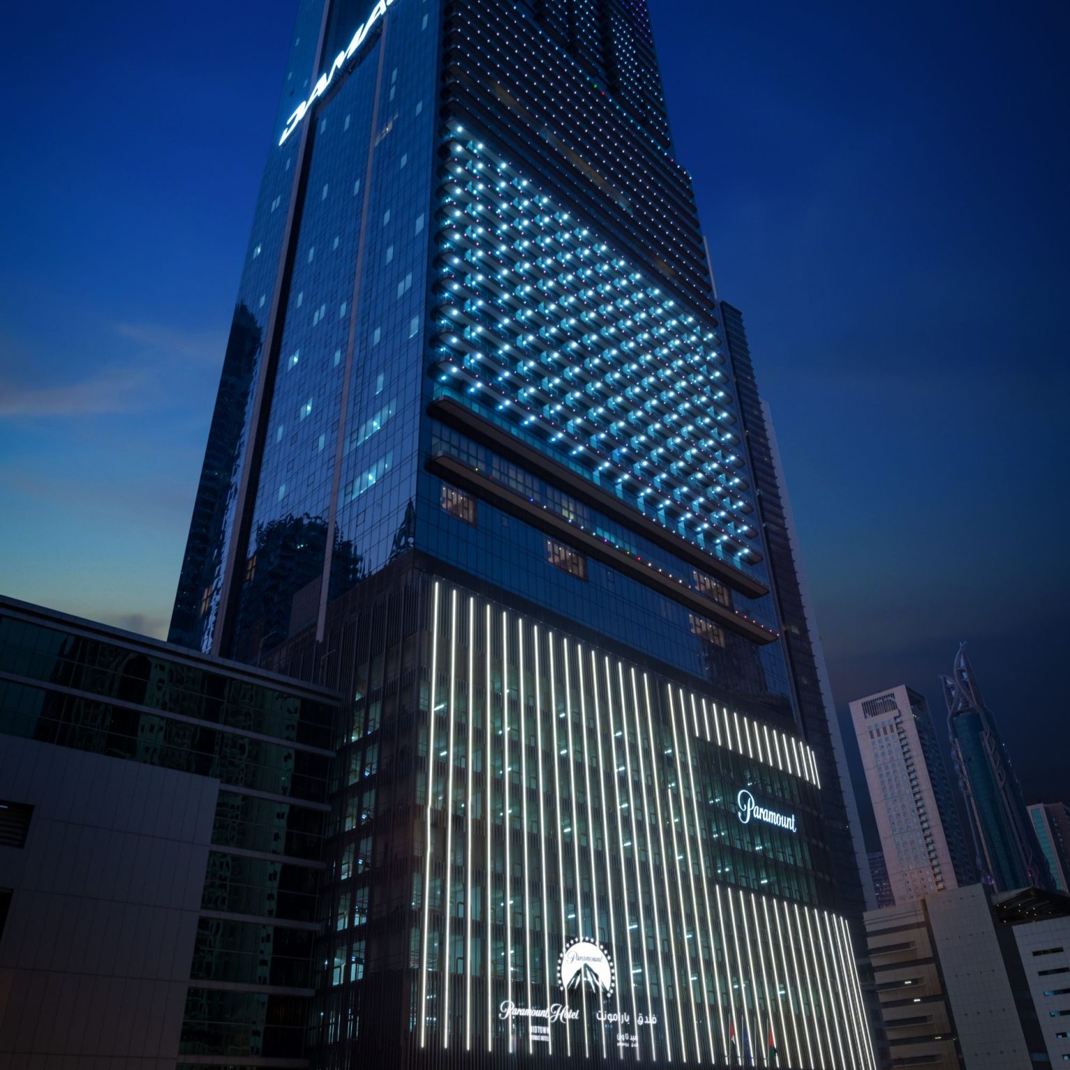 Paramount Hotel Midtown - 360 MAGAZINE - GREEN | DESIGN | POP | NEWS